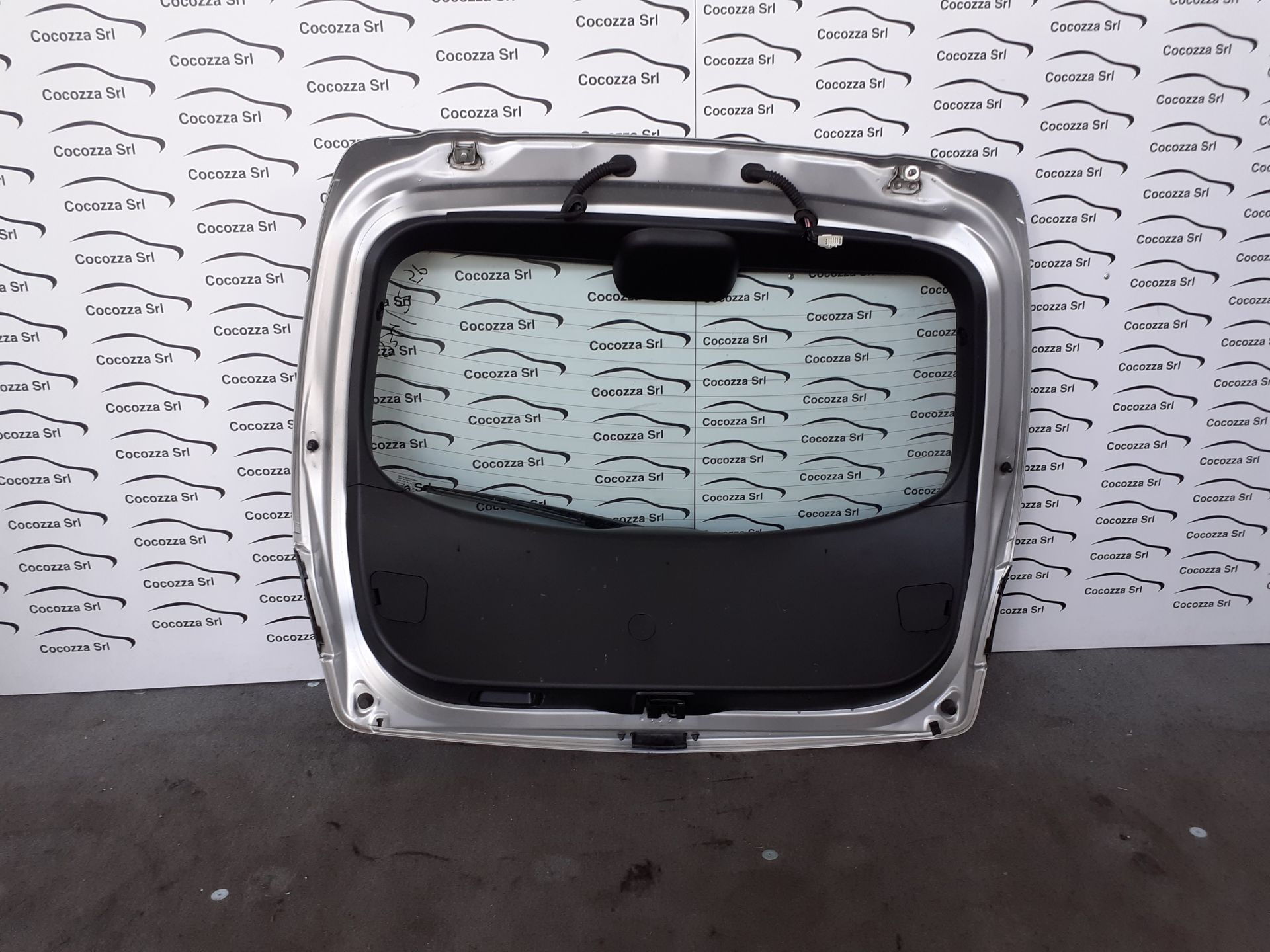 Ricambi Auto Pordenone | Autodemolizione Cocozza| Cofano POSTERIORE MAZDA 3