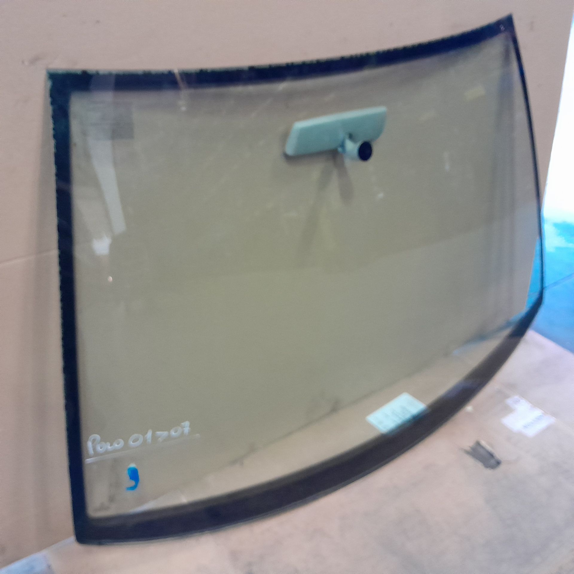 Ricambi Auto Pordenone | Autodemolizione Cocozza| PARABREZZA VOLKSWAGEN ...